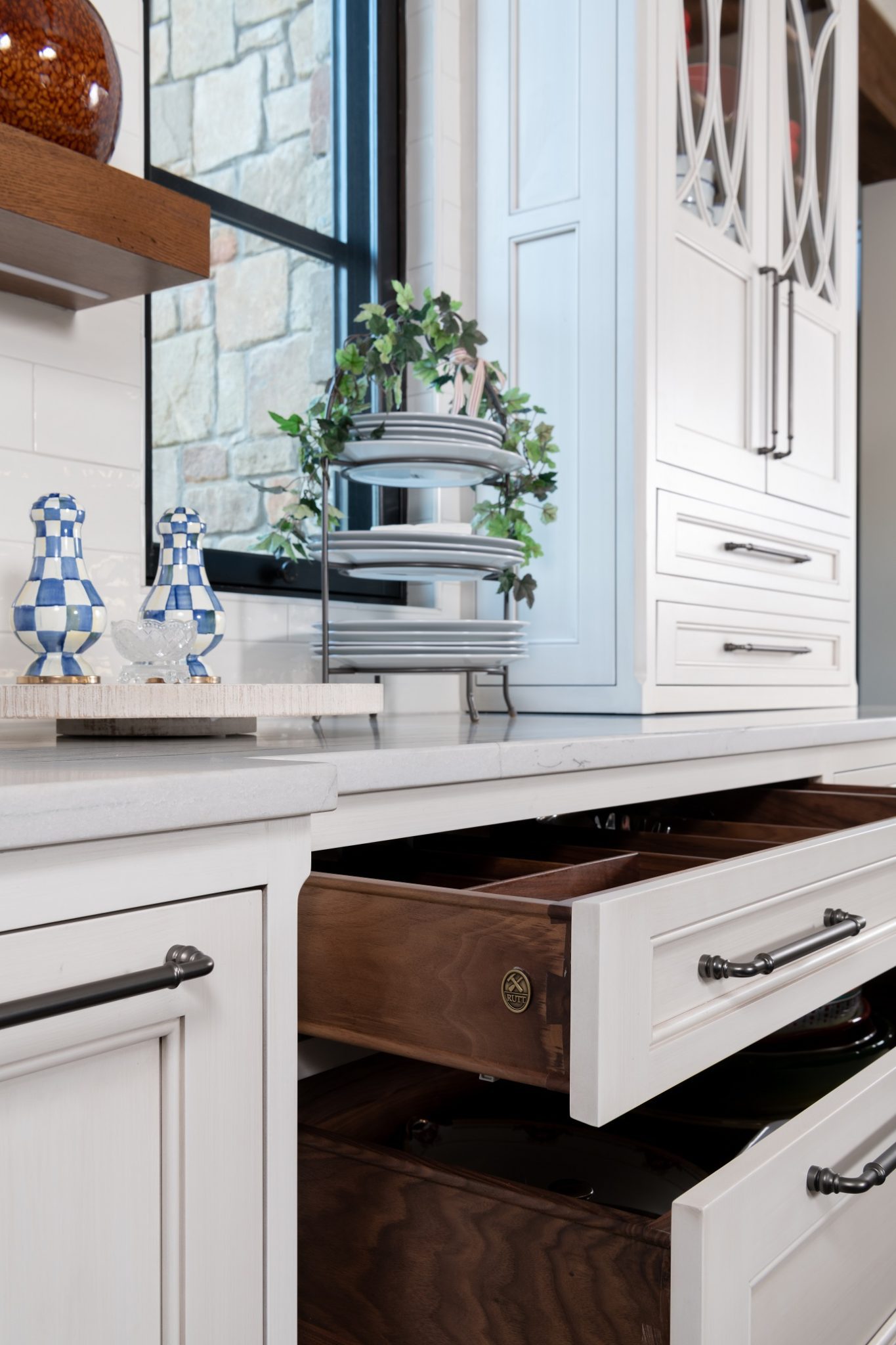 Cabinet Accessories | Kitchen Source